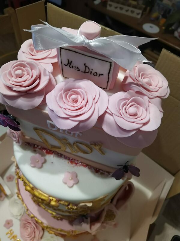 Dior cake | Edita's Cakes